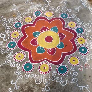 Khabar: Festive: Floored by Floor Art!