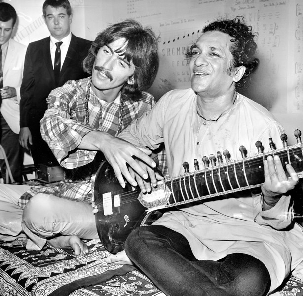 Khabar: Tribute: Pandit Ravi Shankar, a Legendary Maestro